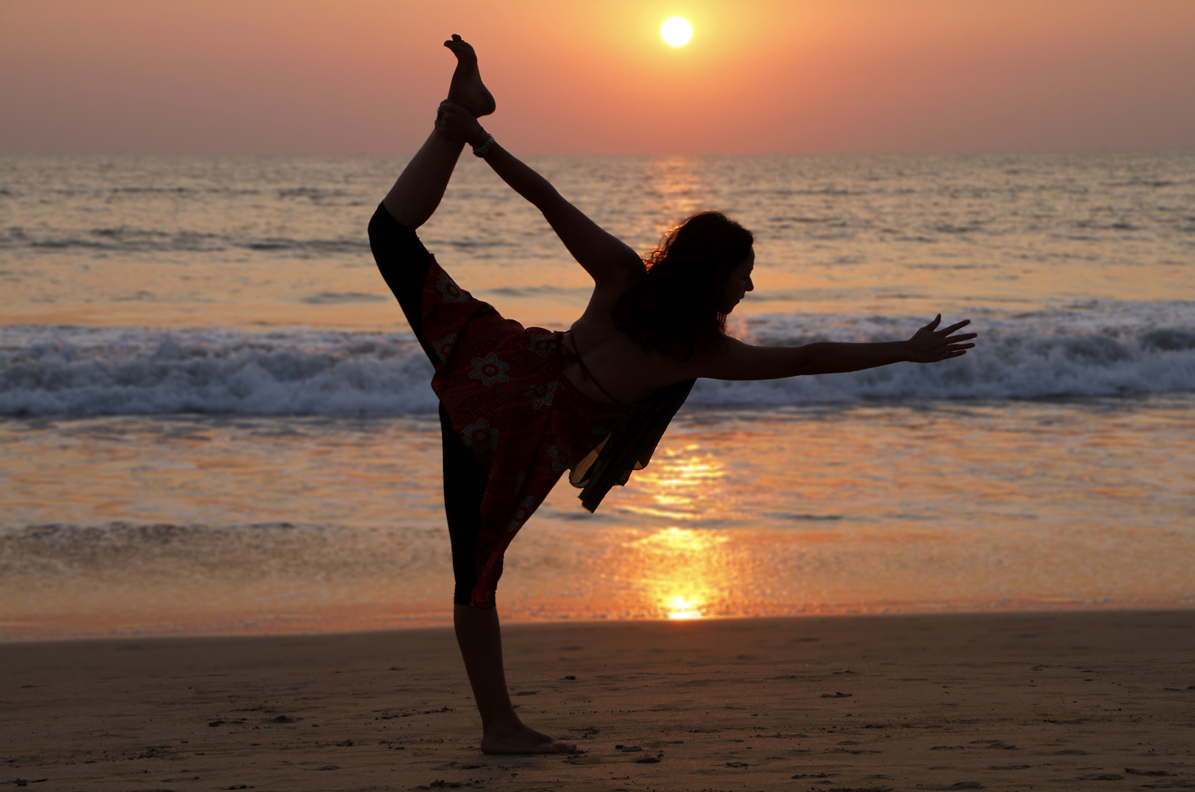 Nicole Does Yoga – Nicole Does Wellness